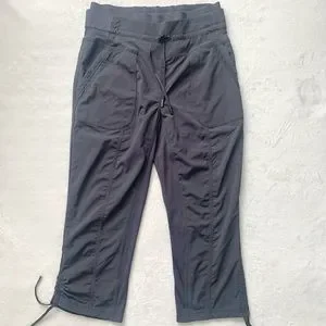 Indygena | Pants & Jumpsuits | Indygena Nakato Capri Pant Xs Grey ...